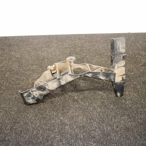 MERCEDES-BENZ GLA X156 Support de Pare-chocs Arrière Gauche A1568853300 ...