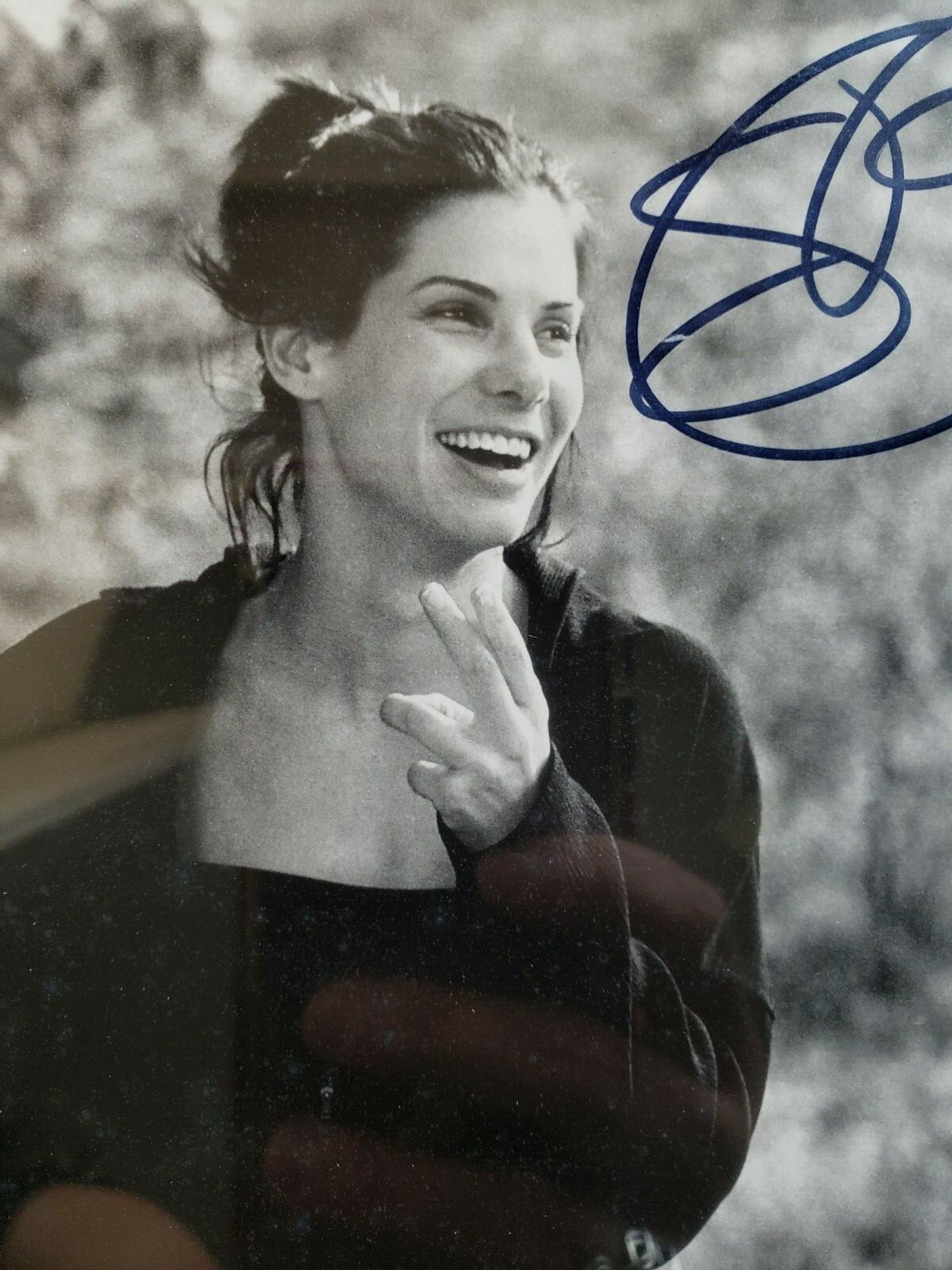 Sandra Bullock Vintage Autograph - Signed Photo Portrait Certificate ...