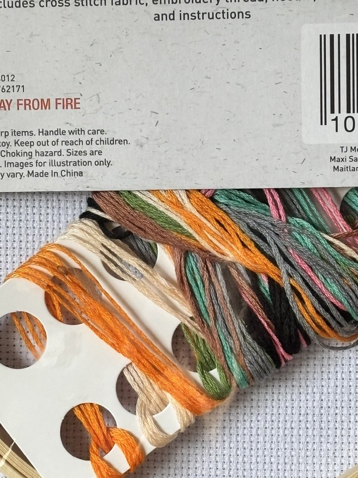 Crafty Things Cross Stitch Sampler Kit 🐊 Animal Alphabet 🦓 + hoop ...