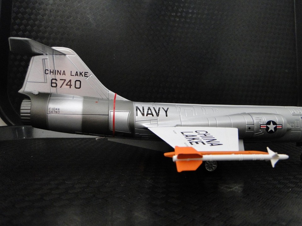 Post WW2 Plane Model Airplane b Aircraft p Fighter Jet Bomber 1 48 51 ...