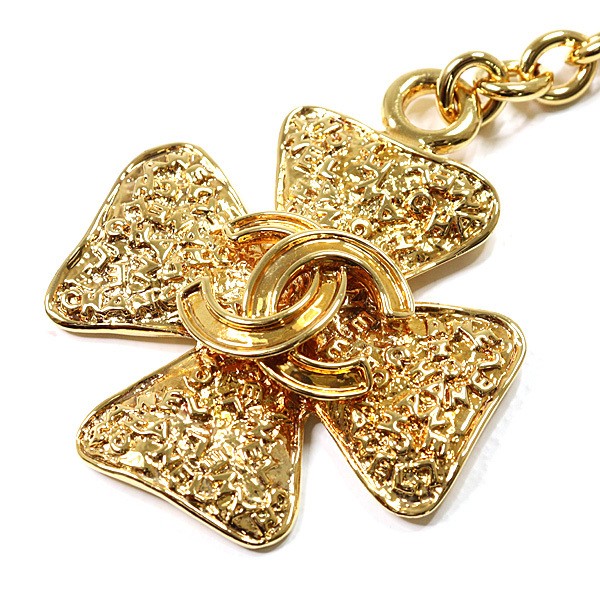 Chanel Clover Key Ring Gold 95A Four Leaf Clover Coco Mark Key Holder ...