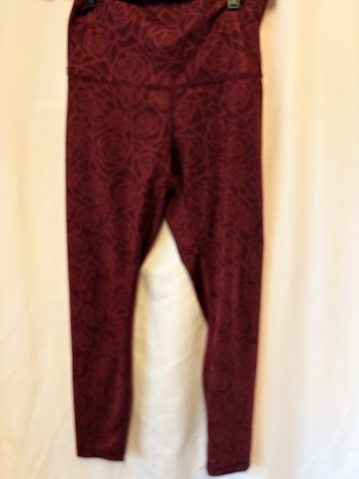 LULULEMON High Rise Crop Leggings Maroon Floral Pattern Size Medium ...