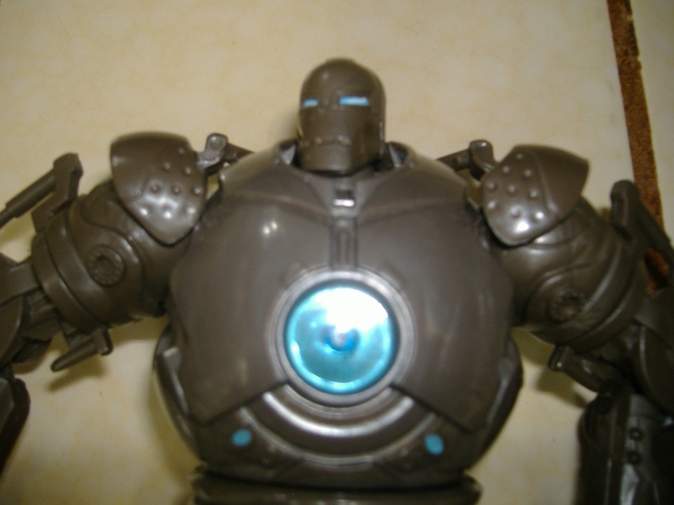 2008 Hasbro Marvel Iron Man Movie IRON MONGER Blue Chest Core 7inch ...