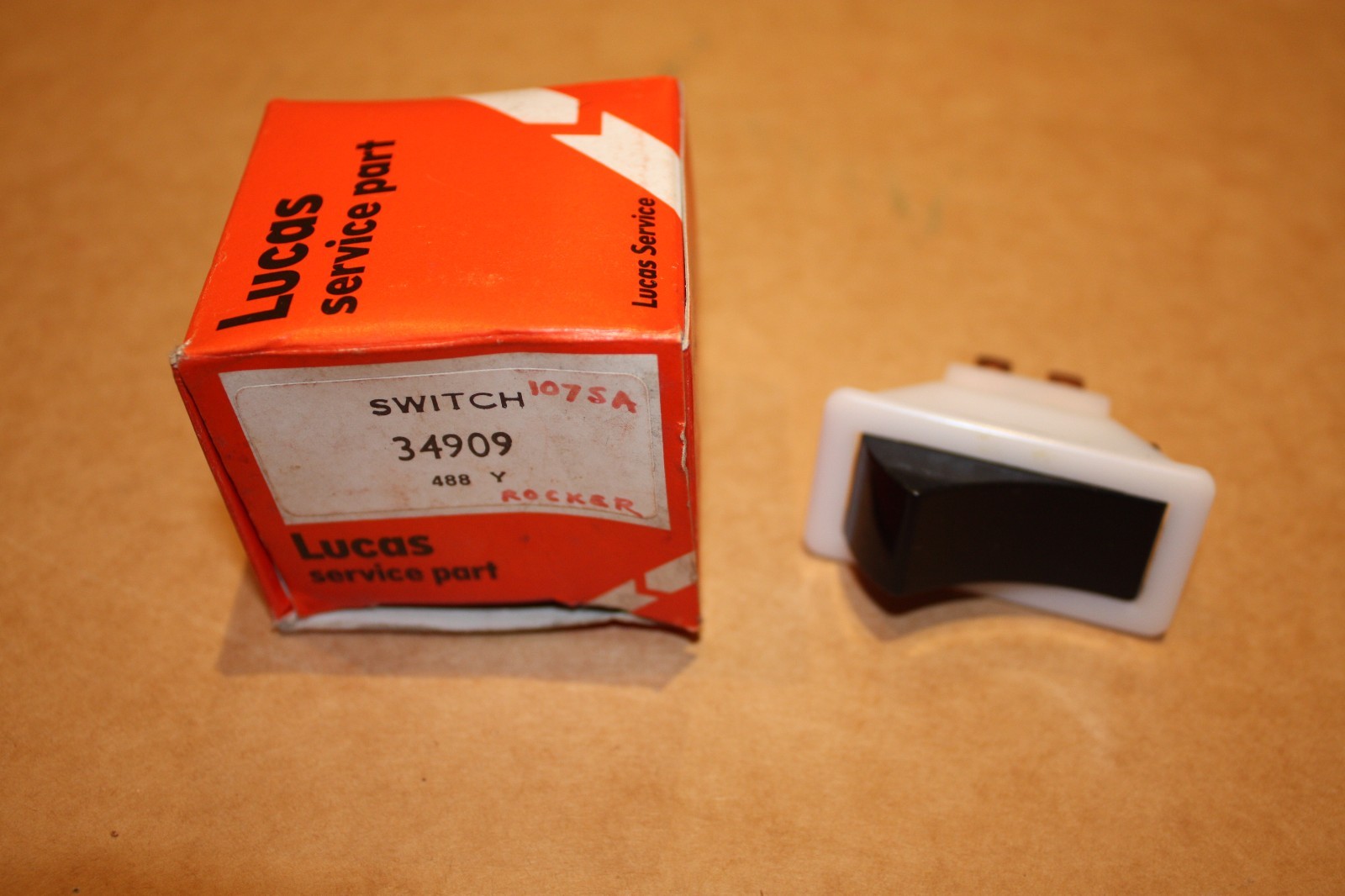 GENUINE LUCAS Rocker Switch Type 107 SA 34909 | eBay UK