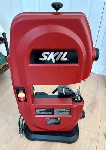 SKIL 3386 Benchtop 9" Band Saw, 120v for Wood and Metal Cutting ...