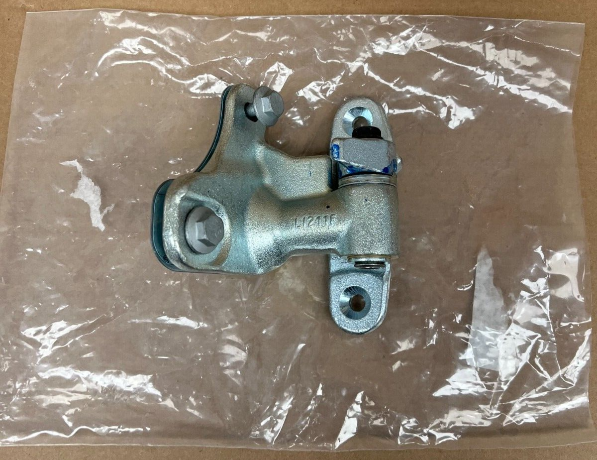 2014-2020 Mercedes-Benz Left Side Lower Hinge OEM 246-720-03-37 | eBay