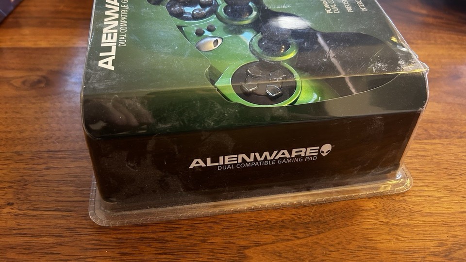 Vintage Alienware Pc / PlayStation Game pad Metallic Green New In Box ...
