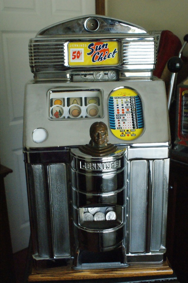 ANTIQUE JENNINGS SUN CHIEF SOLID FRONT 50 CENT SLOT MACHINE | eBay