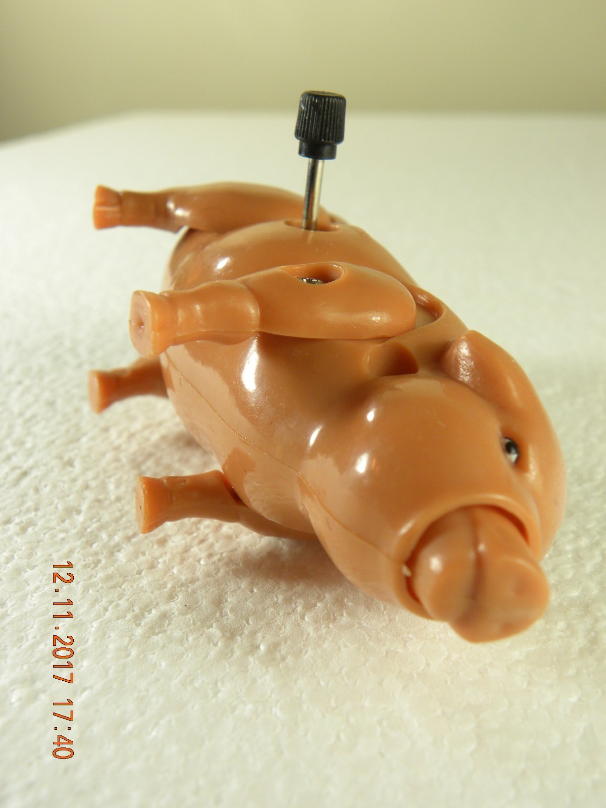 VINTAGE PLASTIC WIND-UP BEAR AND PIG | eBay