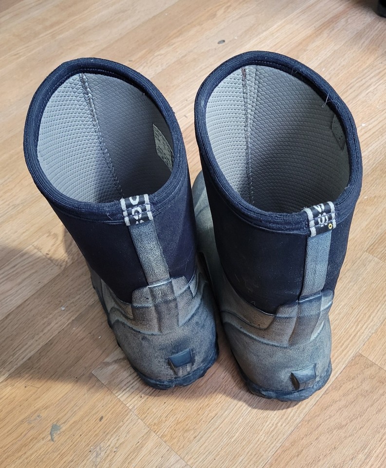 Bogs Classic Mid Boots Mens Size 10 Black -40° F Waterproof Neo-Tech ...