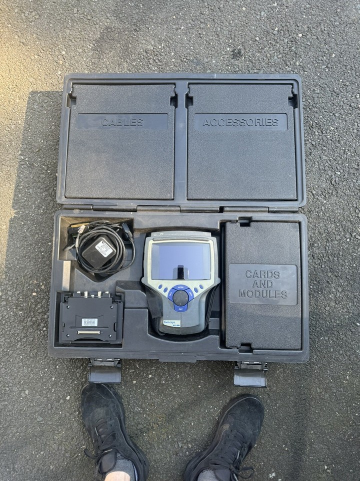 GENISYS SPX OTC SCAN DIAGNOSTIC SYSTEM TOOL WITH OBD II Cables- New ...