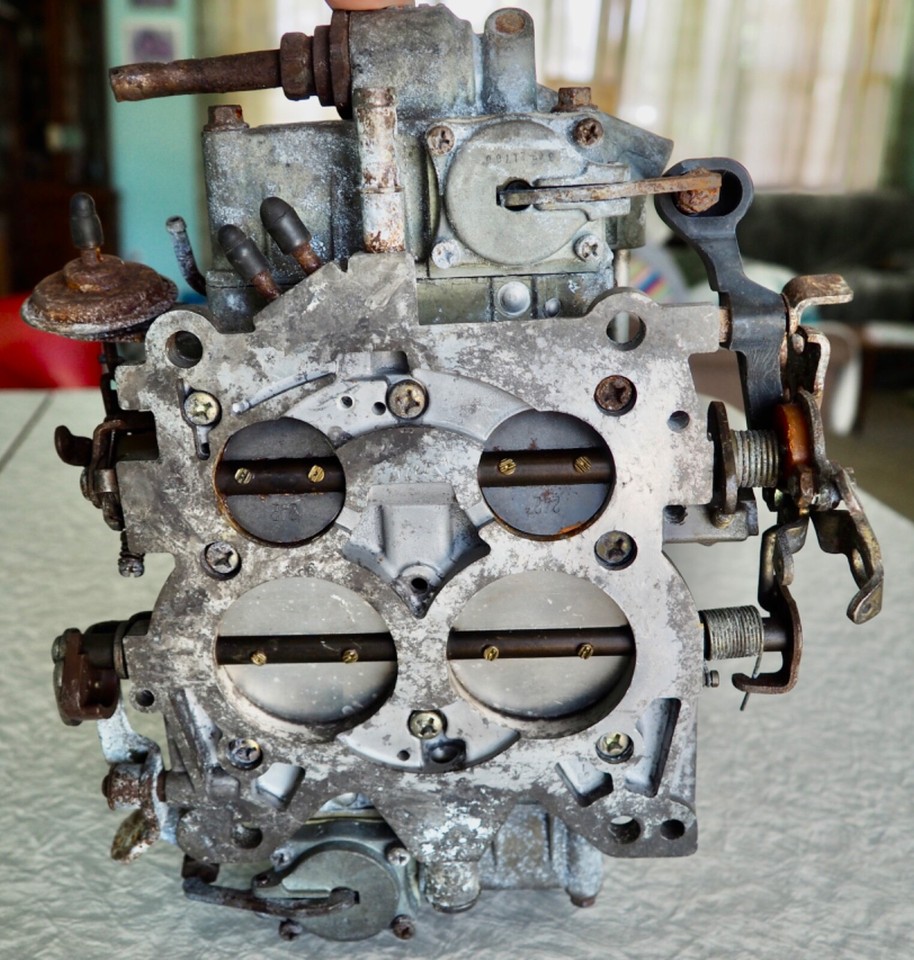 Holley 6210-3 650 CFM Double Pumper Spread Bore Carburetor #1P | 4 ...