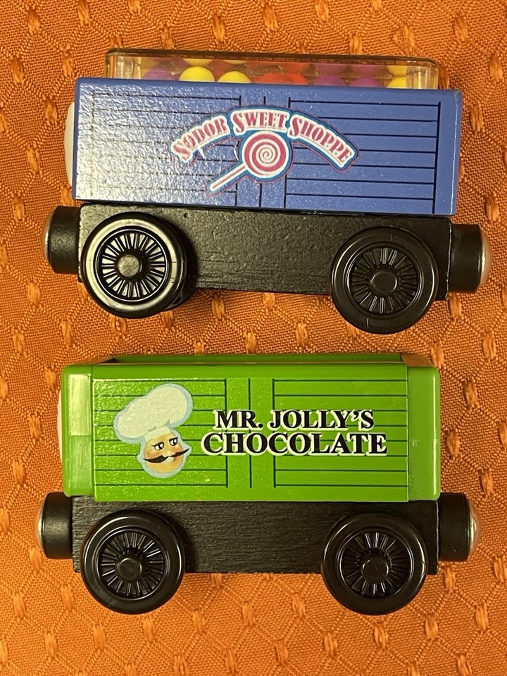 2012 Thomas Wooden Railway Gumball & Chocolate Car Toy Train Lot Y4107 ...