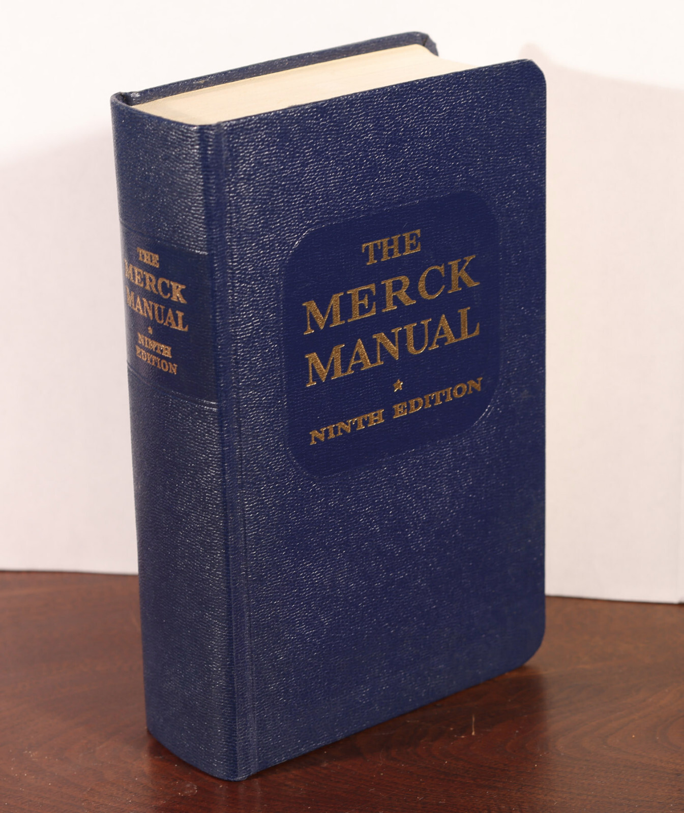 Merck Manual - Ninth Edition, hardcover 1956 | eBay