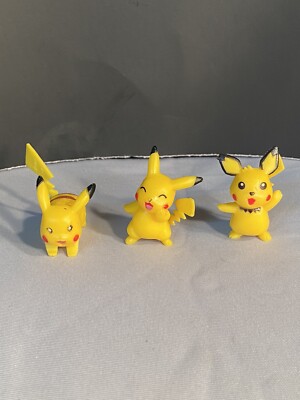 Pokémon Bootleg Knockoff Pikachu Figures Lot of 3 | eBay
