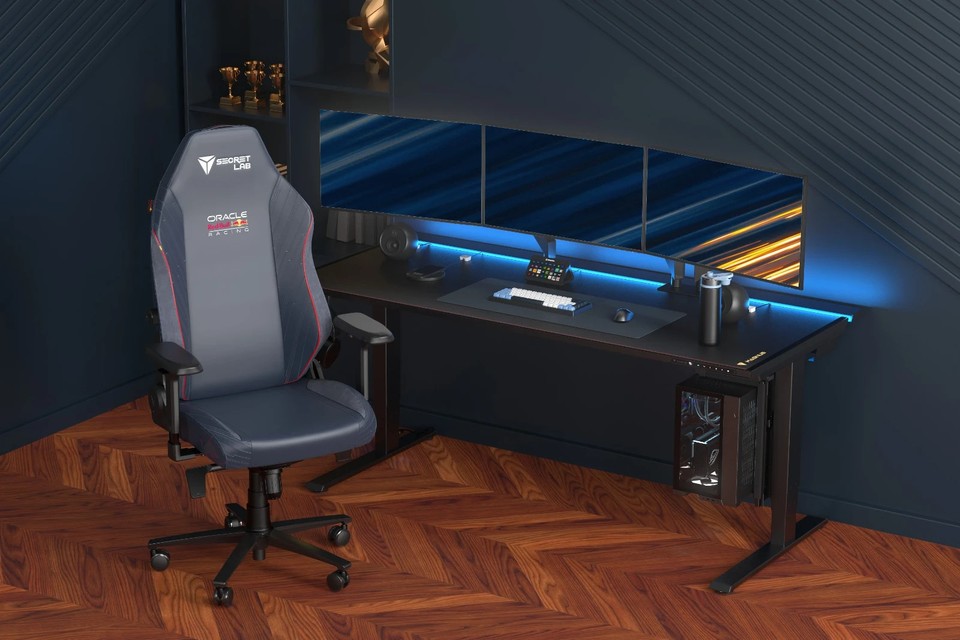 Secret Labs Red Bull f1 Chair + Optional Lumbar Pillow + Name Strap ...
