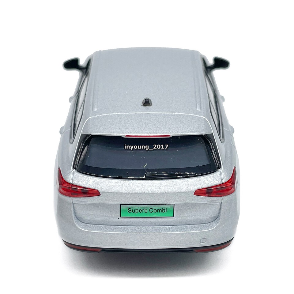 1:35 Skoda Superb IV Combi Model Car Diecast Toy Vehicle Boys Toys Kids ...