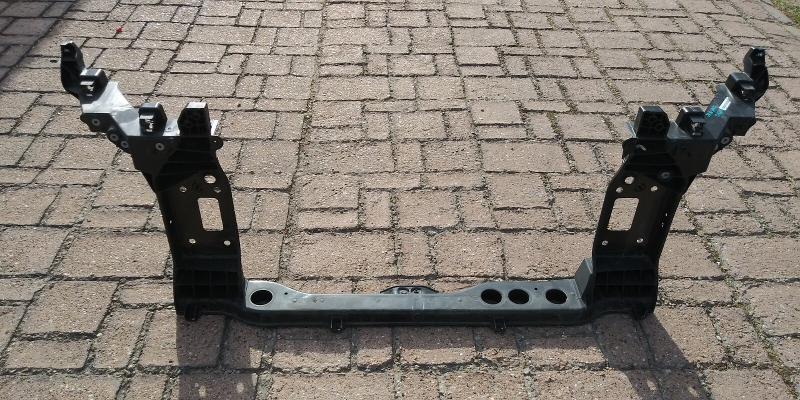 2016-2021 Hyundai Tucson Radiator Support Panel 64101-D3000 OEM | eBay