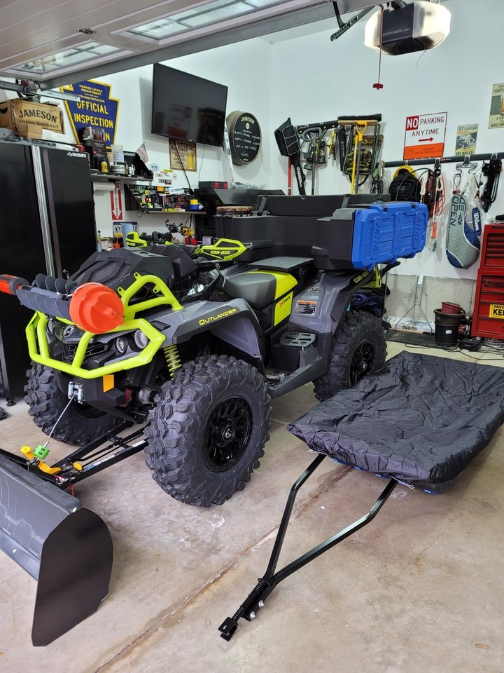 2020 Can Am Outlander 1000 Xmr max with plow, tracks & ice fishing gear ...