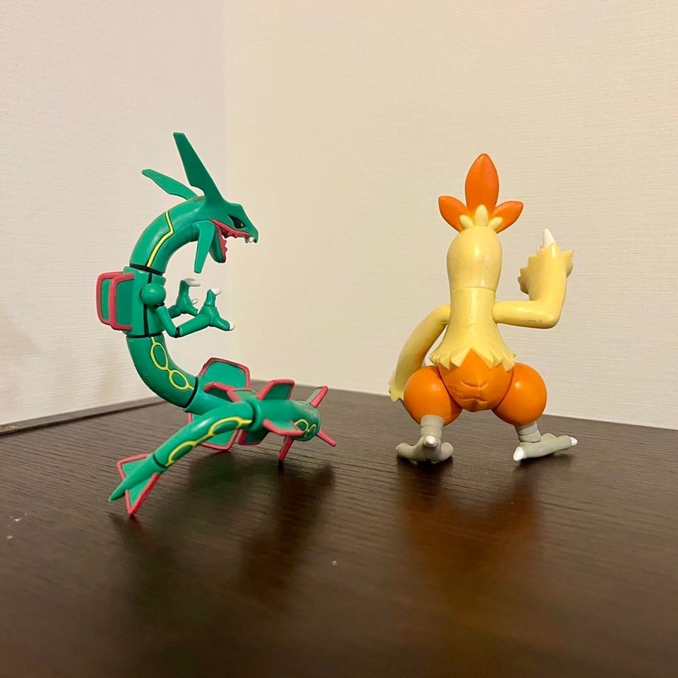 Pokemon Pose Figure 2 Rayquaza Torchic Set Movable Figures (Set of 2 ...