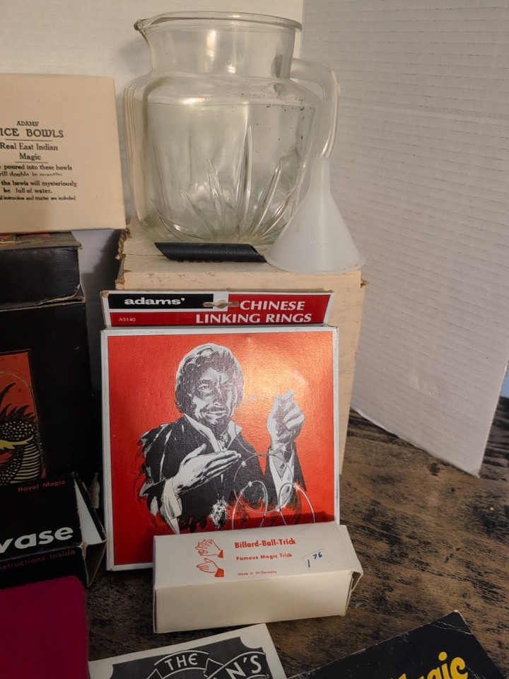 HUGE Vintage Adams Magic Trick Lot Chinese Rings, The Egg Vanishes ...
