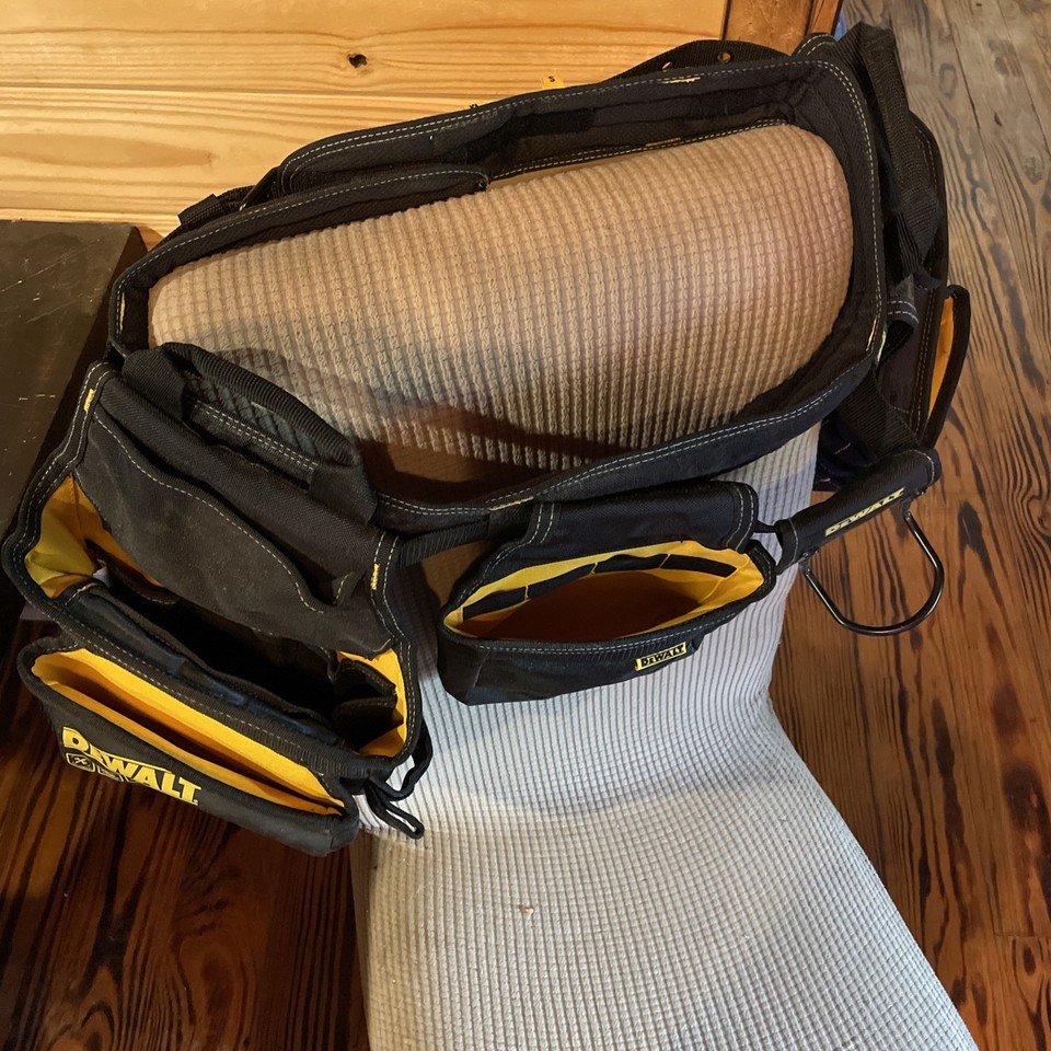 DEWALT 12-Pocket Carpenter Tool Belt Rig – Adjustable Fit – Clean ...