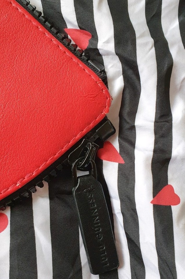 ڿڰۣ LULU GUINNESS Faux Leather LIPS & STRIPE Nylon FOLDAWAY SHOPPING ...