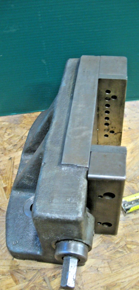 BRIDGEPORT MILLING MACHINE VERTICAL VERTI-VISE MFG U.S.A. | eBay