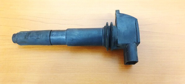 0040102002 94860210405 Ignition Coil for Porsche Cayenne UK894754-26 ...