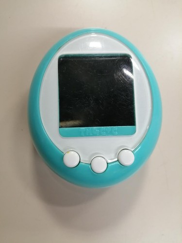 Takara Tomy Green Tamagotchi Plus Color | eBay