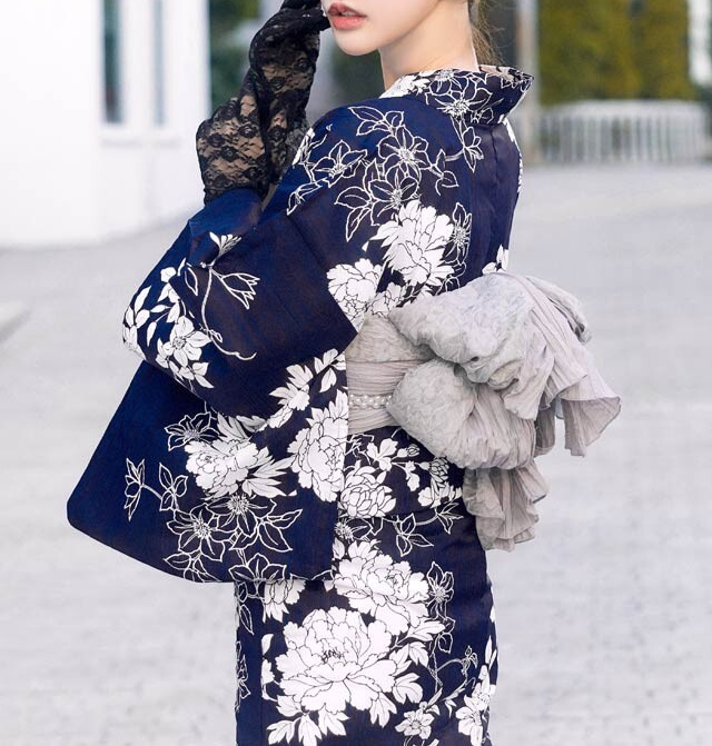 Japanese Summer kimono Yukata Robe Navy blue Retro floral patter Obi ...