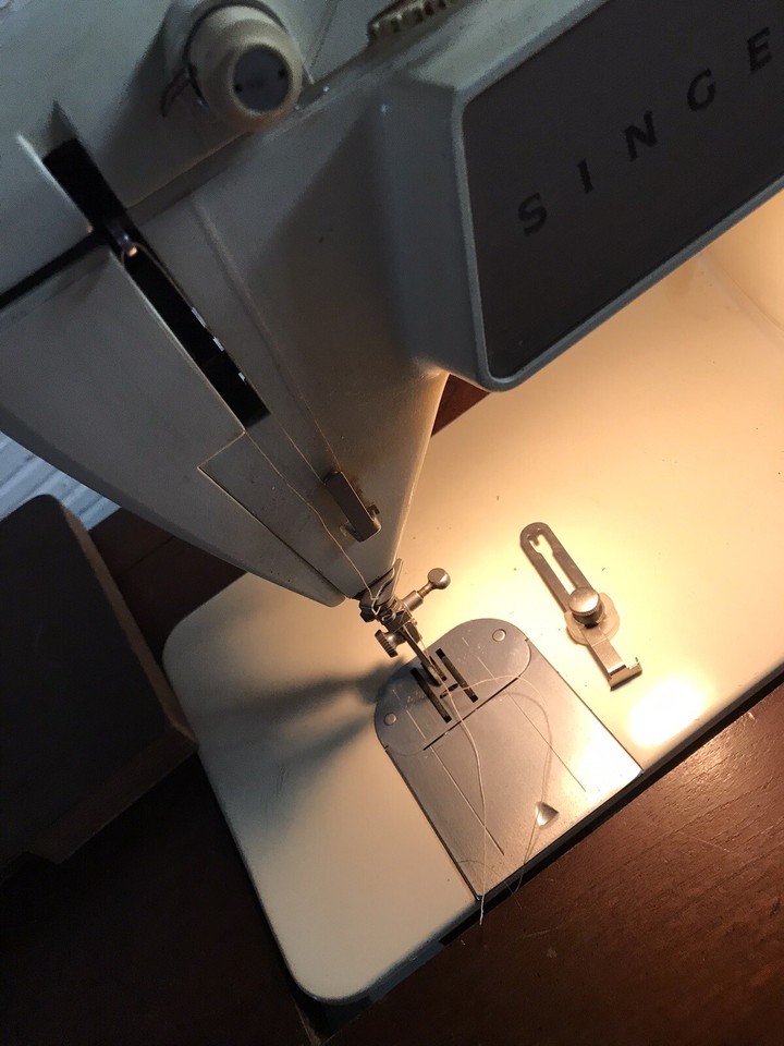 Singer sewing machine Model 758 Antique | eBay