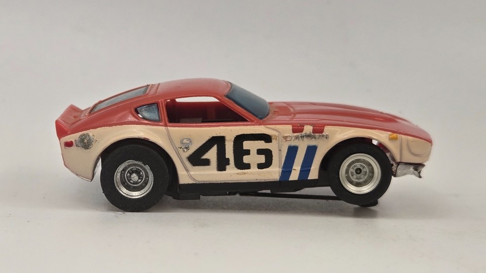 Aurora Afx Magnatraction #46 Datsun 240Z Red White Blue HO Slot Car ...
