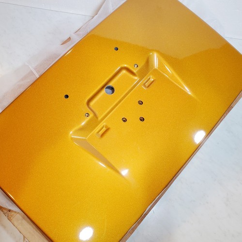 Harley-Davidson OEM Prospect Gold Tri Glide Trike FLHTCUTG Trunk Body ...