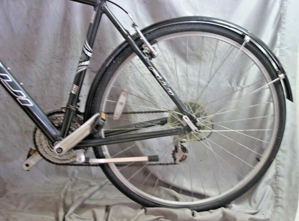 2006 Fuji Crosstown 3.0 Comfort Hybrid Bike 20.5" Large Step-Thru Fast ...