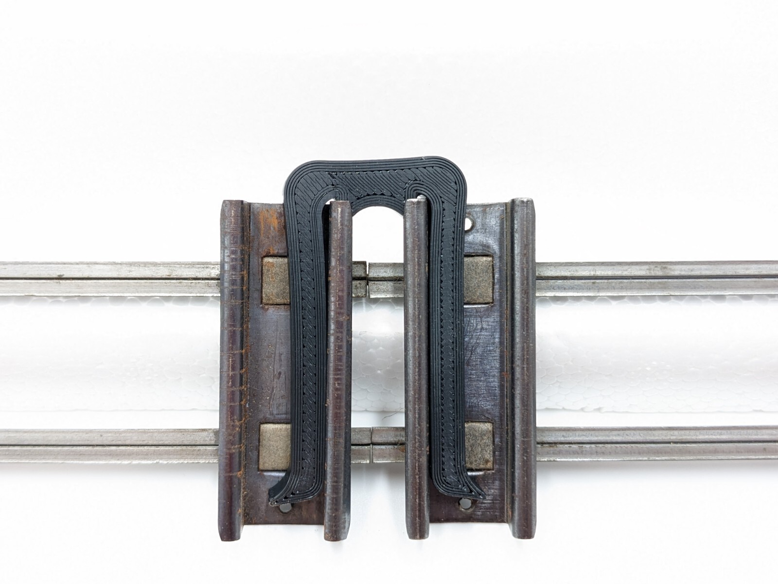 (8) Milwaukee Flyer Rubber Track Locks for American Flyer Track | eBay