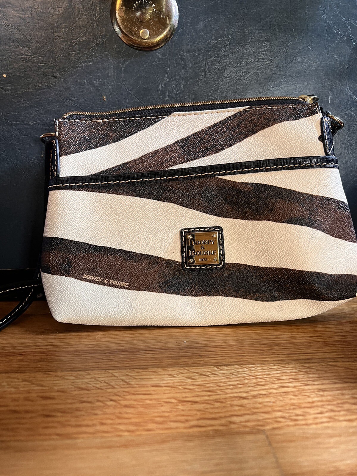 Vintage Dooney And Bourke 1975 Zebra Print Cross Bod… - Gem