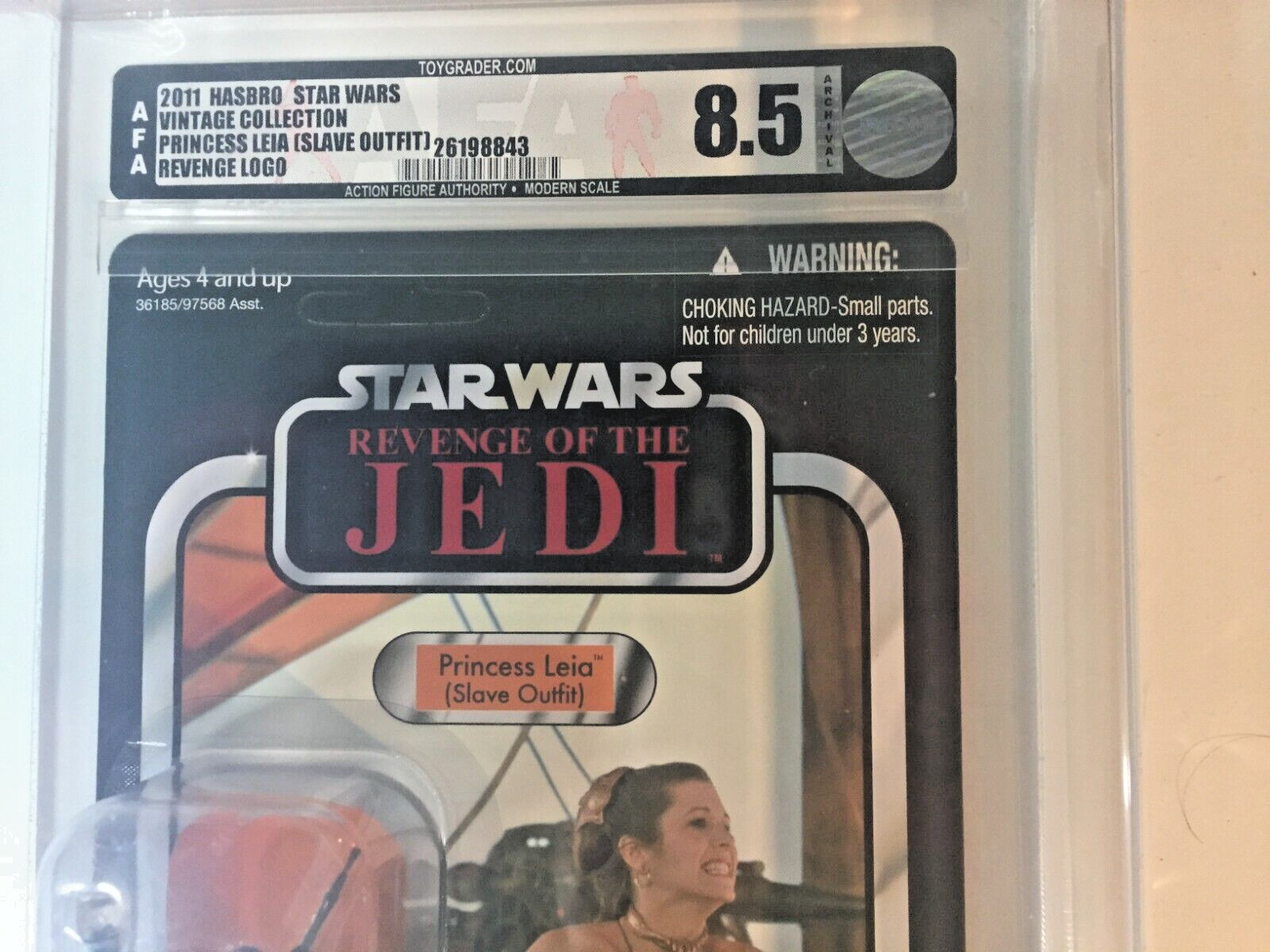 STAR WARS VINTAGE COLLECTION PRINCESS LEIA (SLAVE OUTFIT) VC64 AFA 8.5 ...