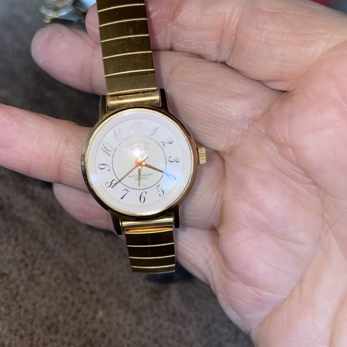 ACQUA Ladies Quartz Watch Water Resistant With Gold Band See Photos Not ...