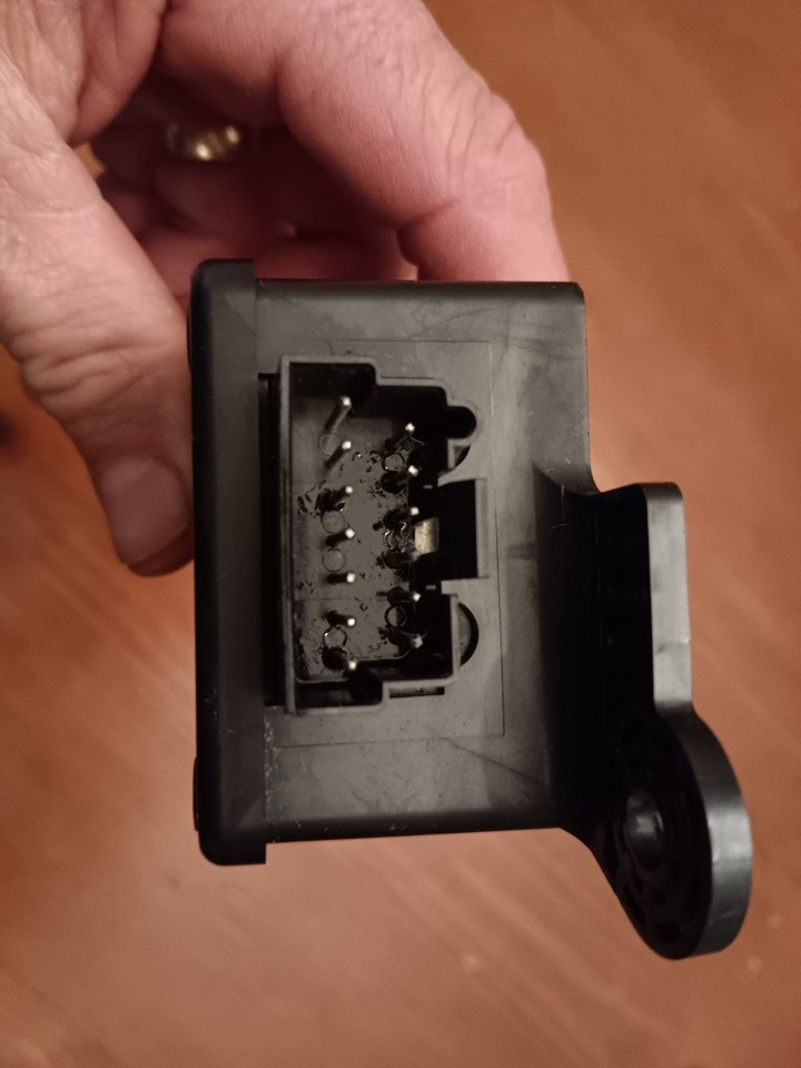 1998 2001 Dodge Ram 4 DOOR OEM Seat Belt Timer Module 56043003AD ...