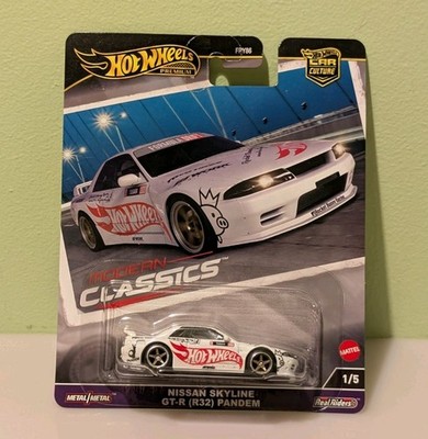 Hot Wheels Nissan Skyline GTR R32 Pandem - Modern Classics Car Culture ...