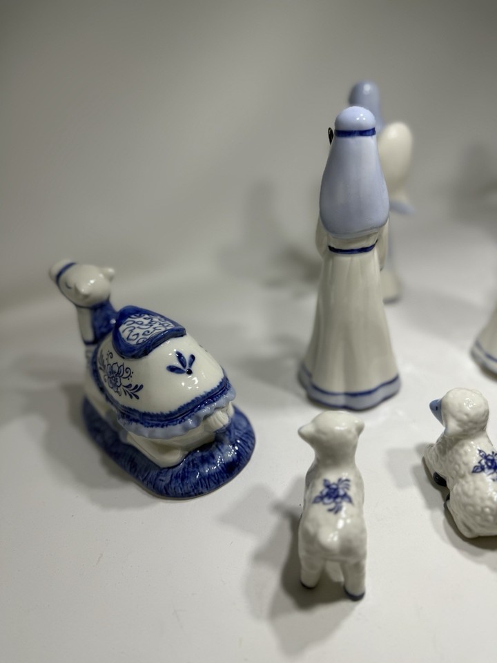 KURT ADLER 1.97"- 6.7" HAND PAINTED PORCELAIN DELFT BLUE 11 PIECE ...