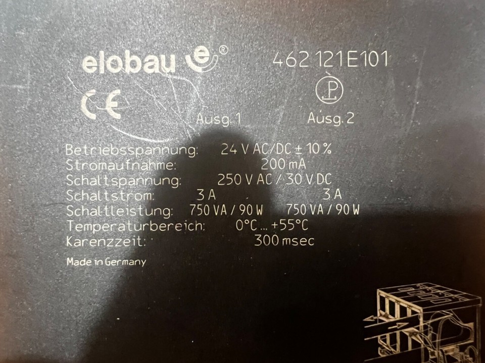 USED ELOBAU 462 121E101. Safety relay. Tested. Fast shipping by UPS DPD ...