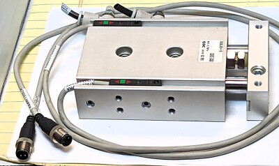 Pneumatic Cylinders - Dual Rod Guided