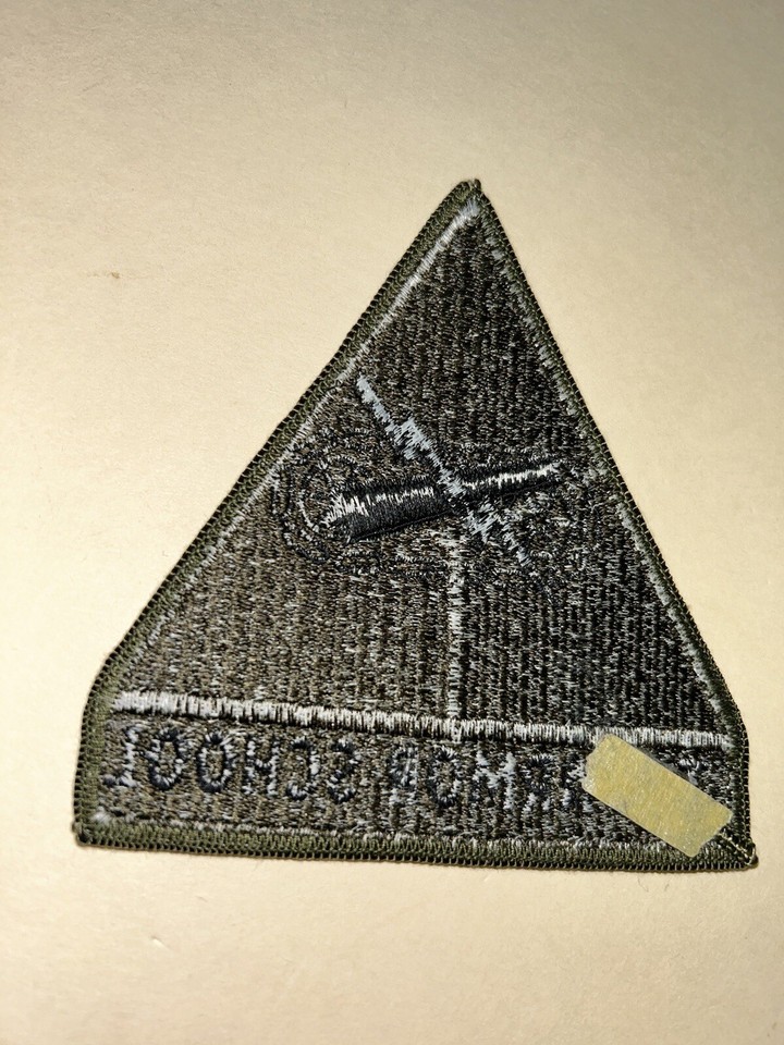 U.S. ARMY / THE ARMOR SCHOOL [FORT KNOX] - SUBDUED PATCH (Sew-On ...