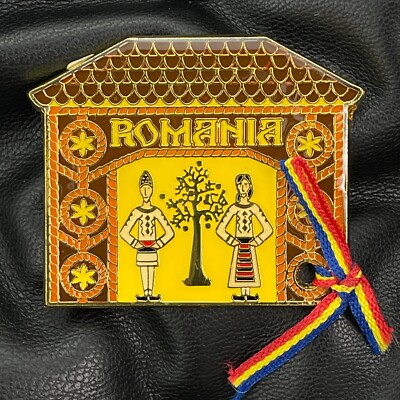 ROMANIA🇷🇴METAL FRIDGE MAGNET TRADITIONAL HOUSE AND FOLKS AND RIBBON ...