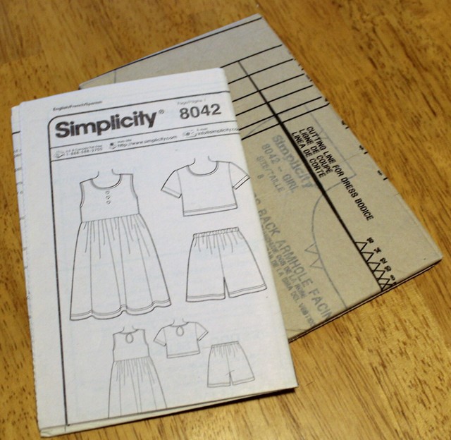Simplicity 8042 Sewing Pattern Girls Size 7 to 16 Dress Top Shorts ...