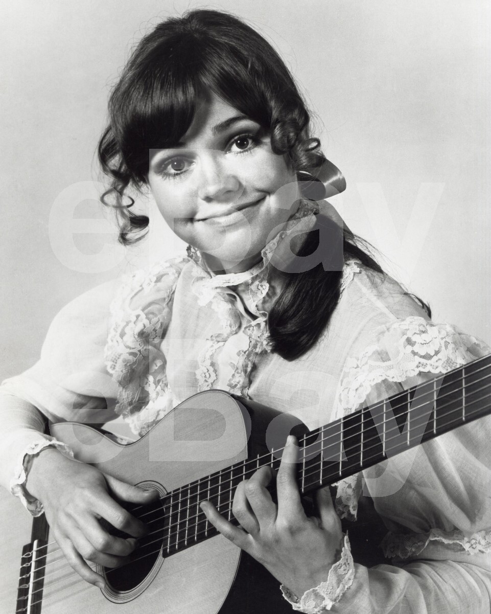 The Flying Nun (TV) Sally Field "Sister Bertrille" 10x8 Photo | eBay