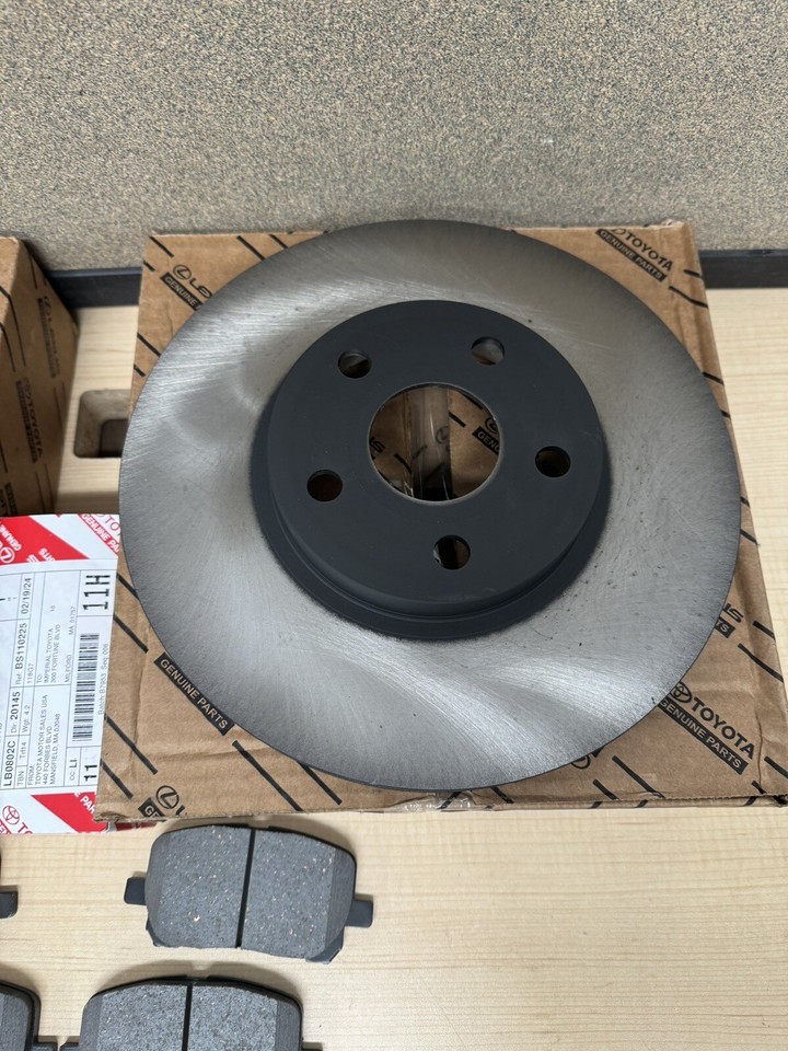 2003-2007 TOYOTA COROLLA GENUINE OEM NEW FRONT BRAKE ROTORS AND TCMC ...