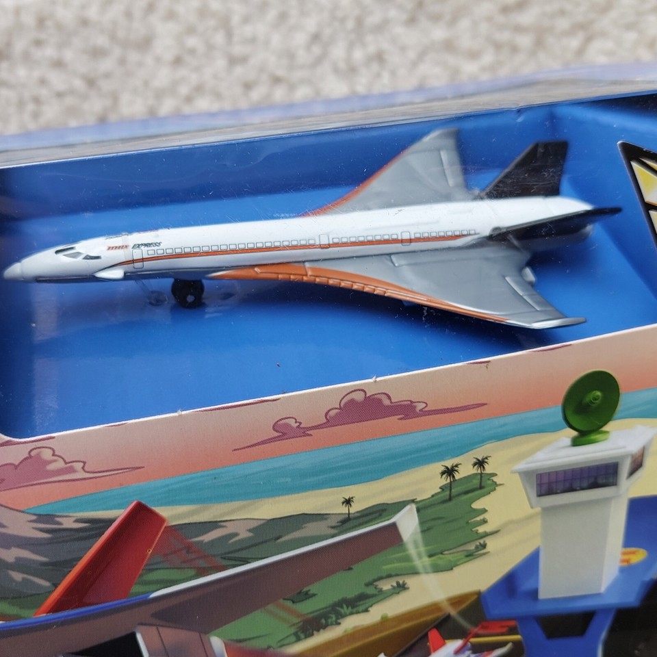 Matchbox Mattel Sky Busters Supersonic Airport Playset 2008 Retired ...